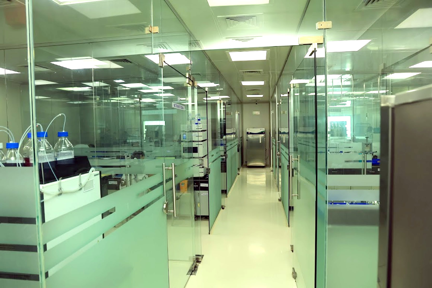 Infrastructure Gallery – Oxford Laboratories Private Limited